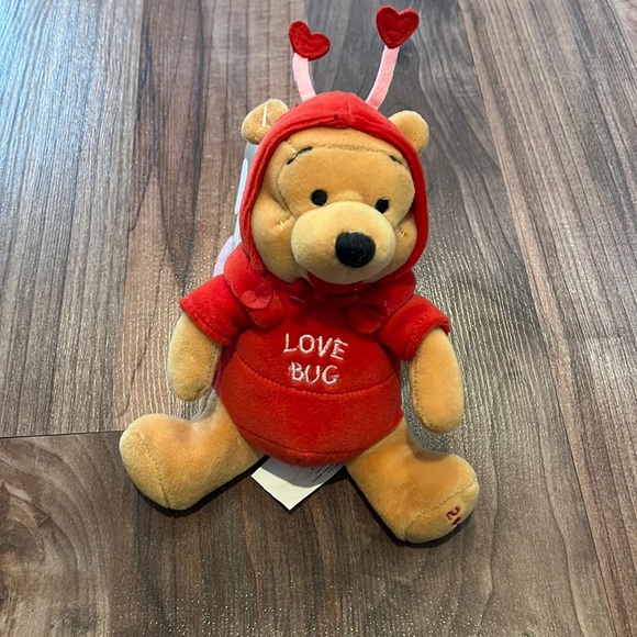 Disney | Toys | Disney Store Exclusive Love Bug Winnie The Pooh Plush 6 ...